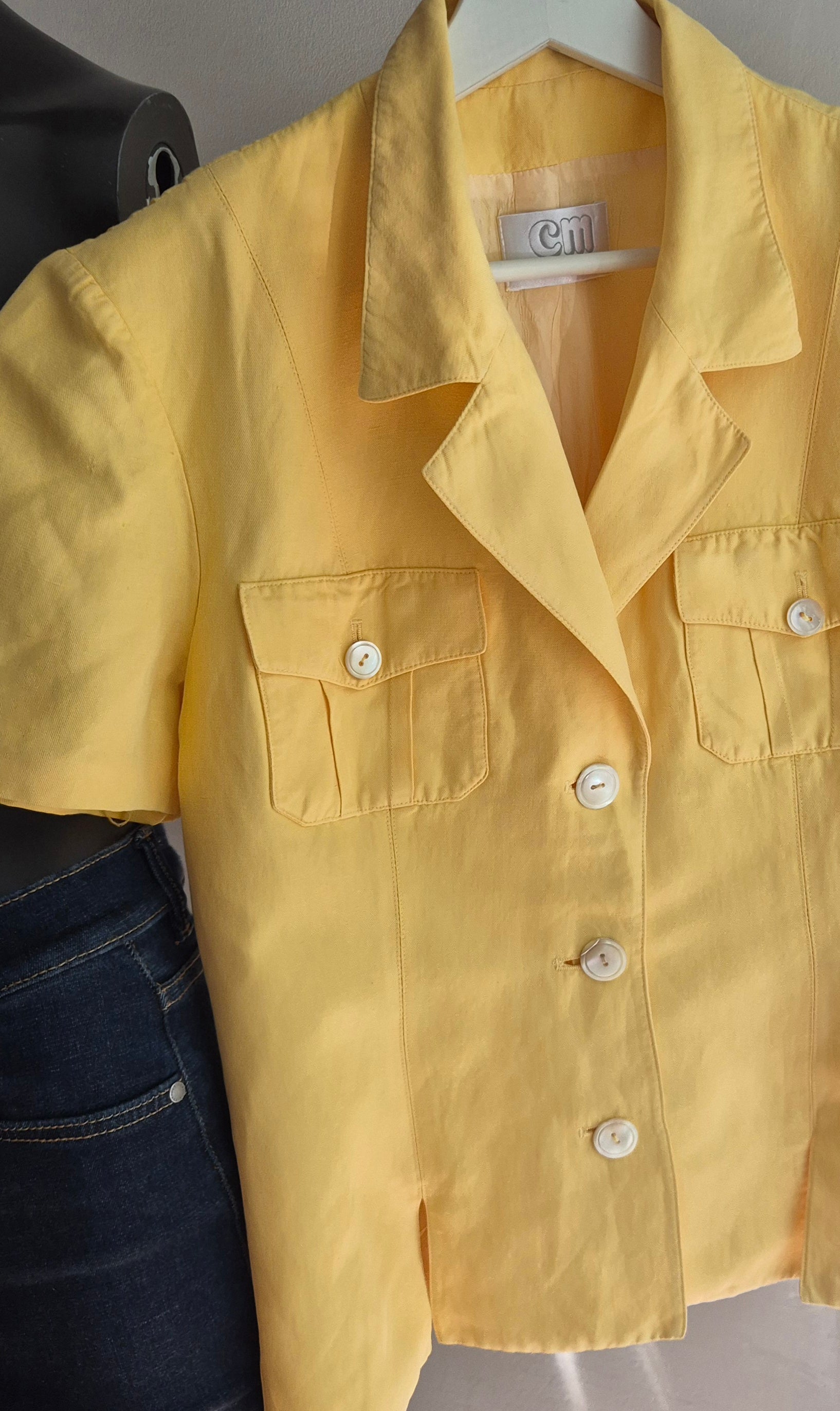 butter yellow vintage top, lan i viskoza – Mishka Boutique
